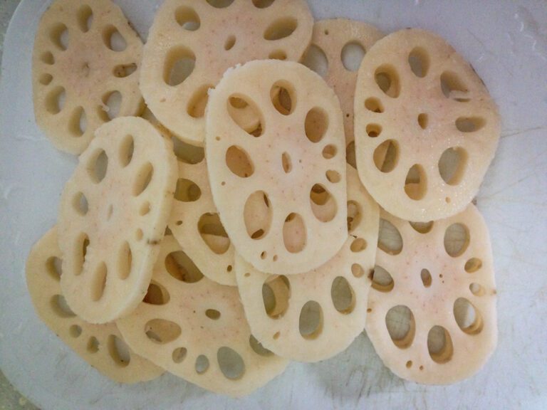 What to Eat in Japan: 45 Foods to Try + Tips for Eating in Japan! | Two ...