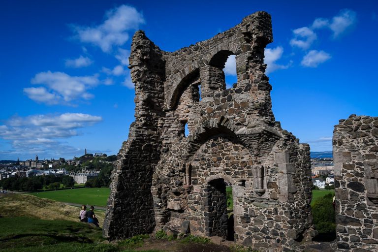 35 Best Things To Do in Edinburgh (Bucket List + FREE Map) | Two ...