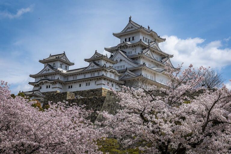 27 Famous Landmarks in Japan to Add to Your Bucket List | Two Wandering ...