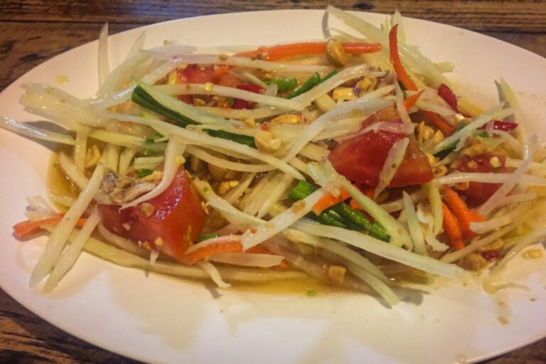 25 Delicious Thai Dishes You Must Try | Two Wandering Soles