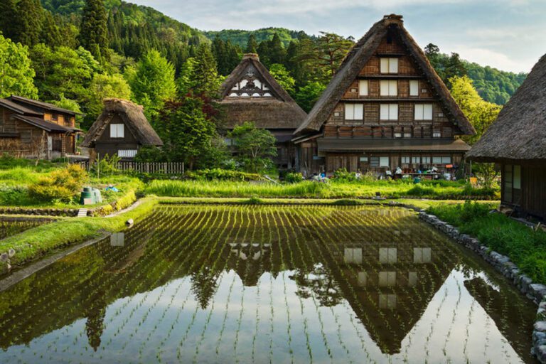 27 Most Beautiful Places in Japan | Two Wandering Soles