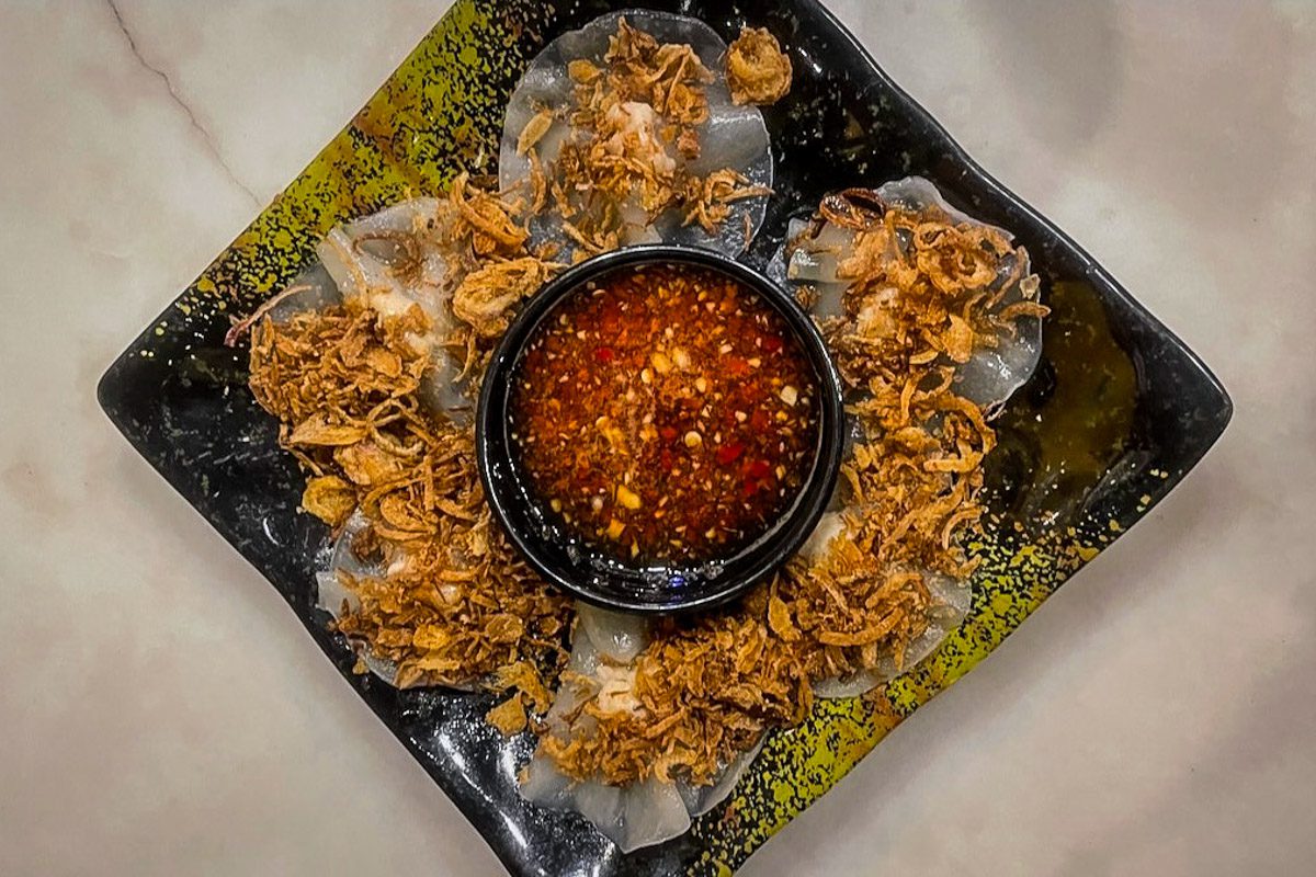 Vietnamese Street Food: 25 Delicious Dishes You Must Try in Vietnam