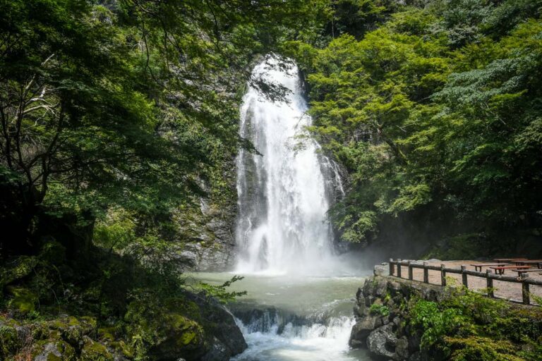 Minoh Park: Osaka’s Best Kept Secret | Two Wandering Soles