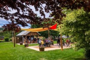 Best Stops Along the Hood River Fruit Loop in Oregon | Two Wandering Soles