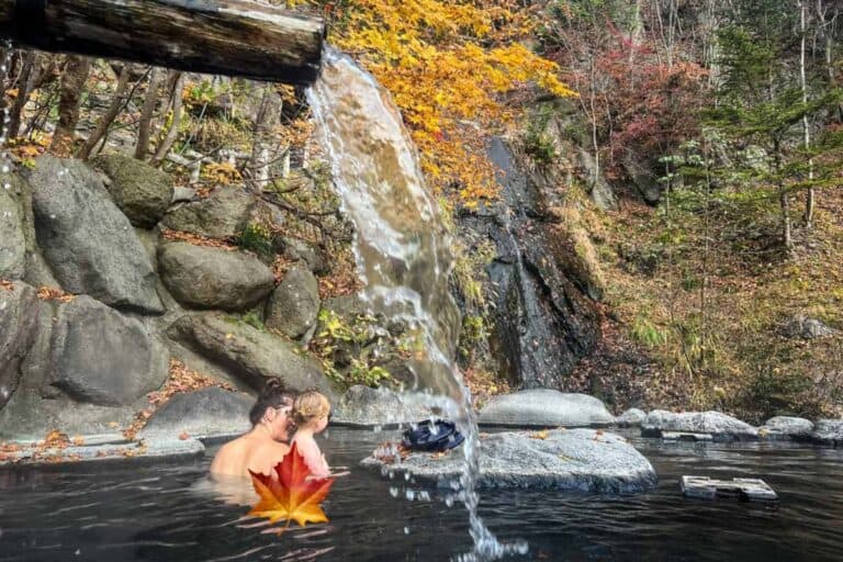 Japanese Onsen Etiquette: Don't Break These 8 Rules! | Two Wandering Soles