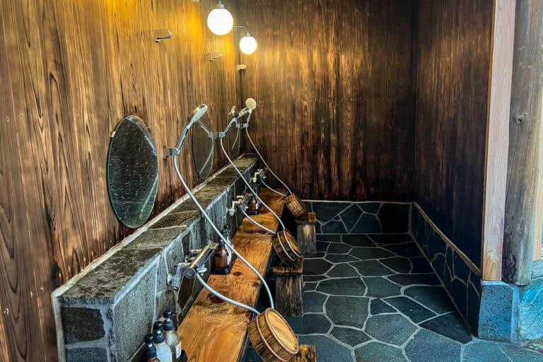 Japanese Onsen Etiquette: Don't Break These 8 Rules! | Two Wandering Soles