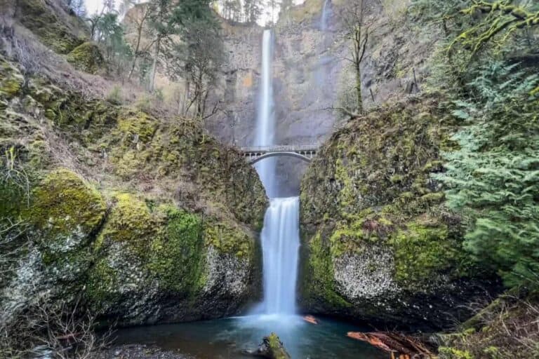 16 Scenic Waterfalls Near Portland, Oregon (+how to see them!) | Two ...