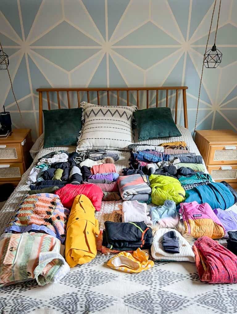 9 Expert Packing Hacks (+ a sneaky rule to help you pack light!) | Two ...