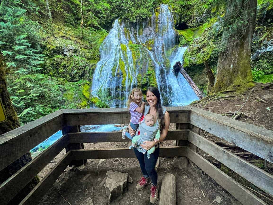16 Scenic Waterfalls Near Portland, Oregon (+how to see them!) | Two ...