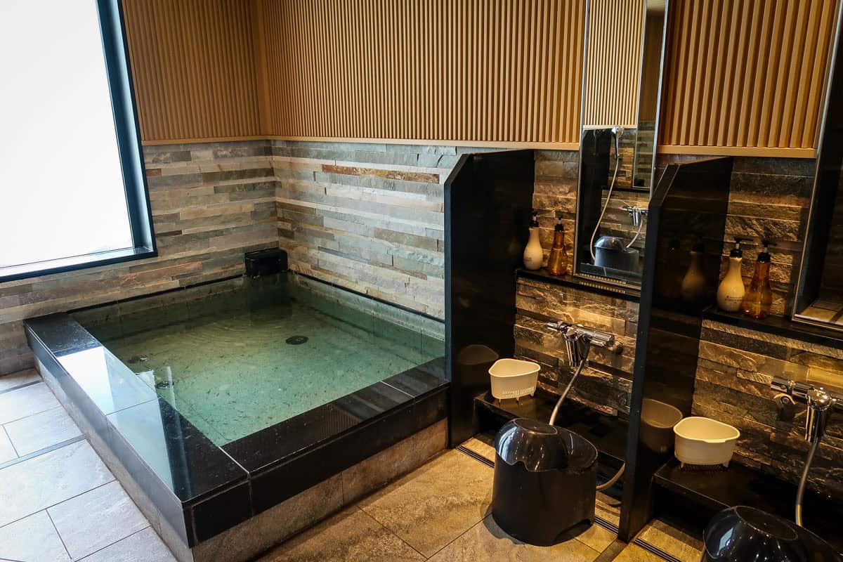 Japanese Onsen Etiquette: Don't Break These 8 Rules! | Two Wandering Soles