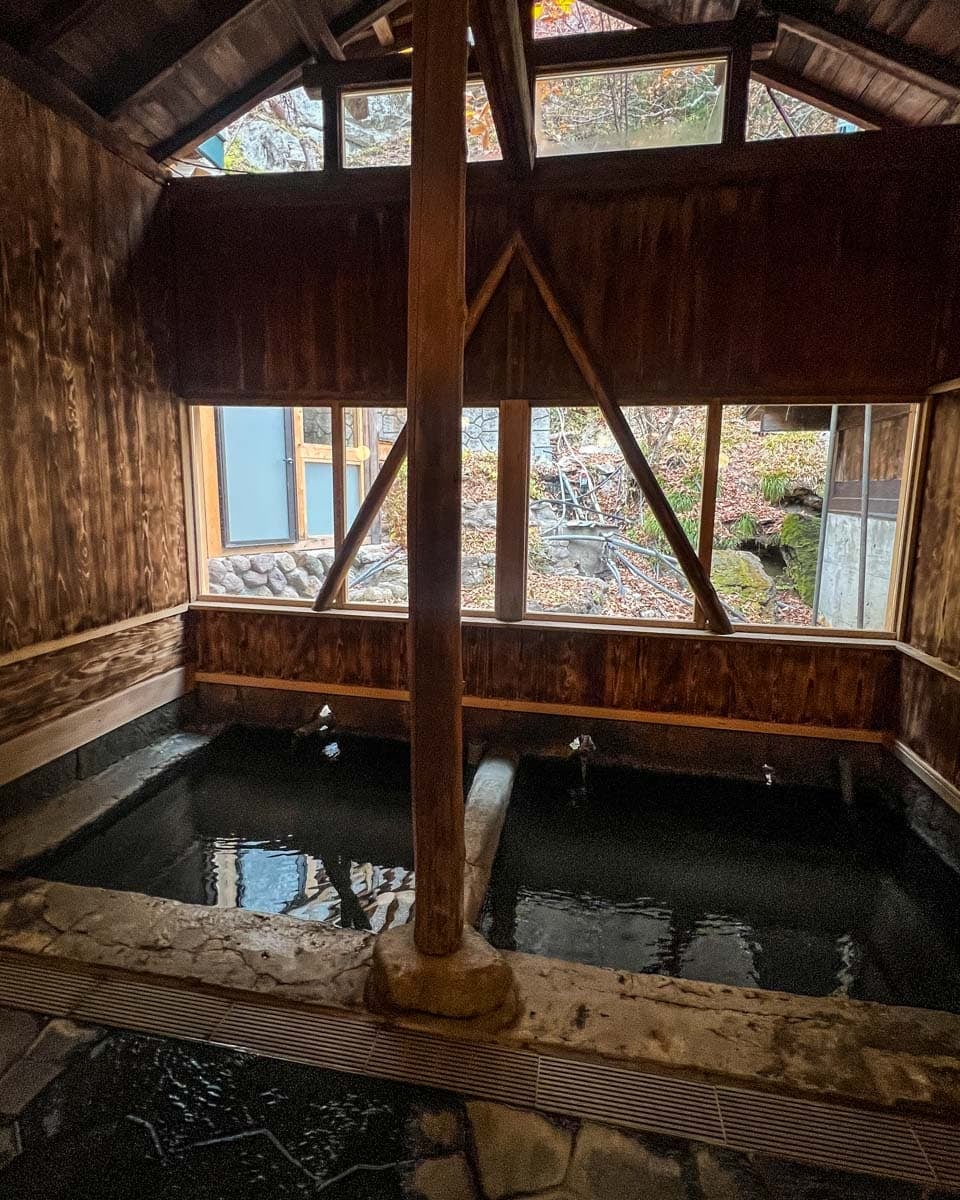 Japanese Onsen Etiquette: Don't Break These 8 Rules! | Two Wandering Soles